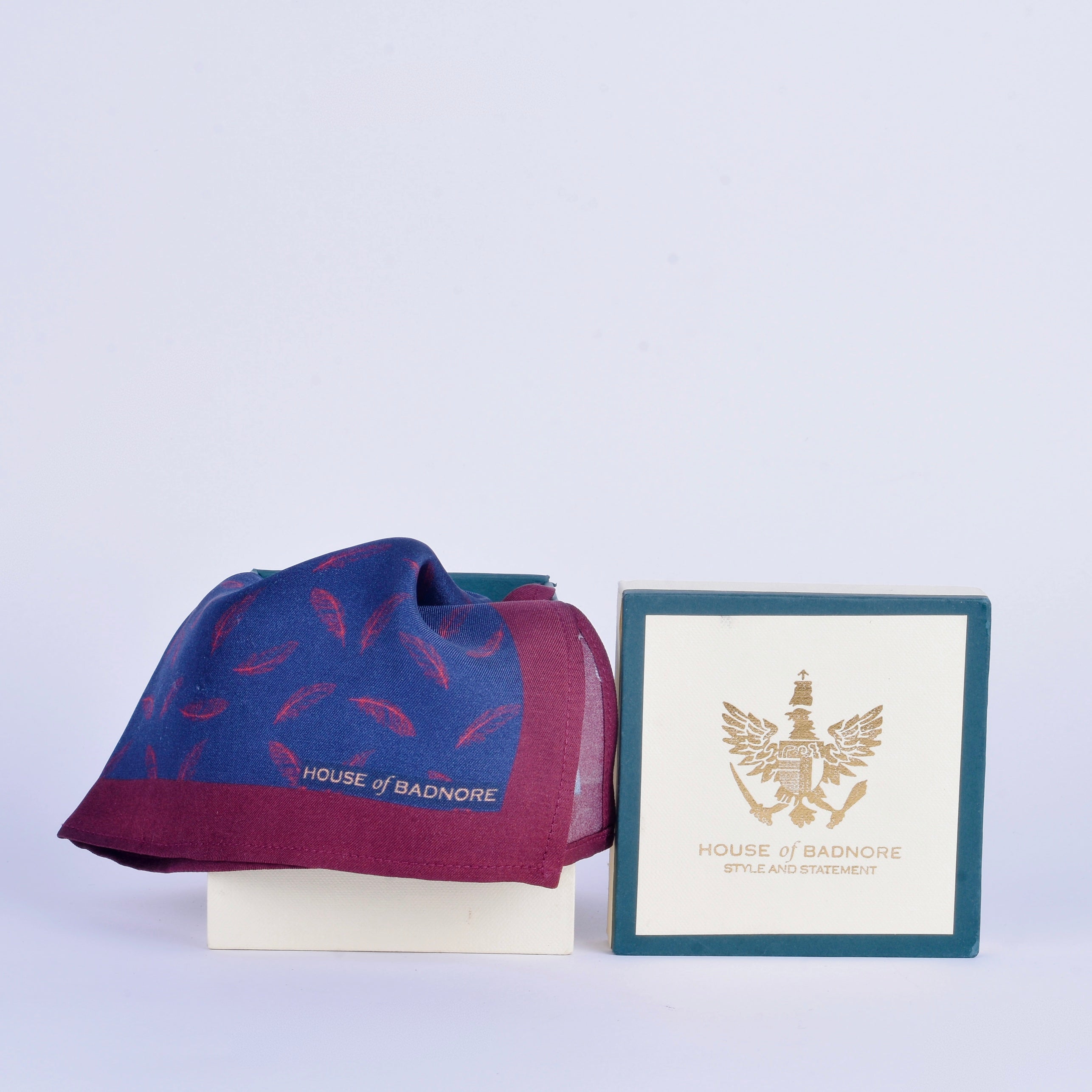 Feather Pocket Square - House of Badnore