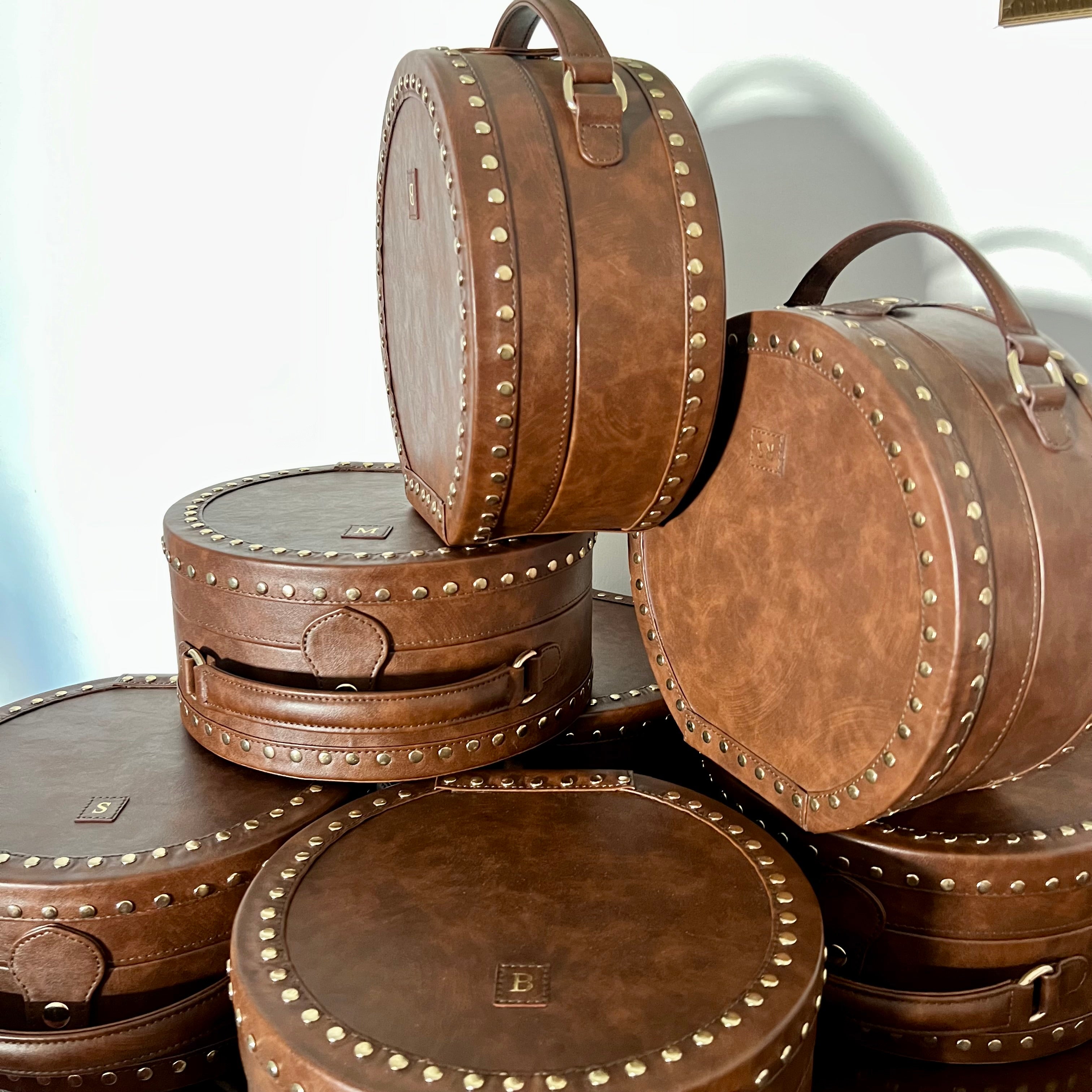 Paag/Hat Box by House of Badnore